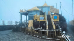 Sri Pada (Adam’s Peak): Complete Pilgrim’s Guide - Visit Ceylon